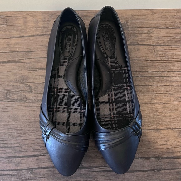 Born | Shoes | Born Leather Pointy Toe Ballet Flats Size | Poshmark